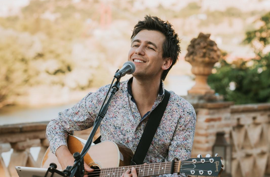 Wedding singer the cure | Honestweddingadvice.com